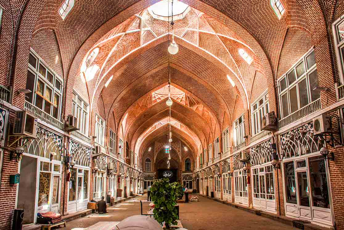 7 Reasons To Explore Tabriz Bazaar: A Historic Shopper’s Paradise