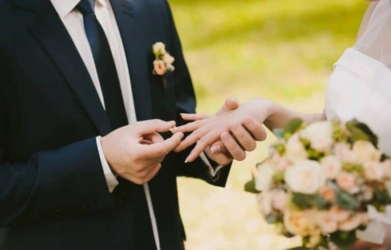 Iranian Wedding Rituals: Unique Customs You Must Know
