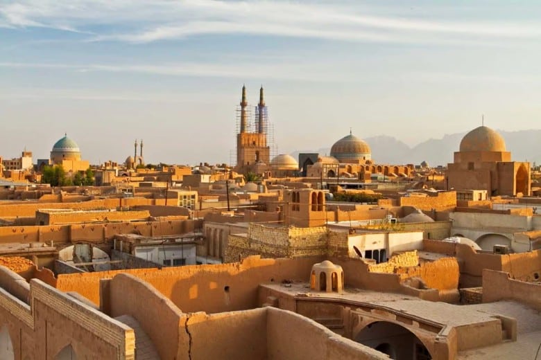 Wander The Historic Alleys Of Fahadan Neighborhood