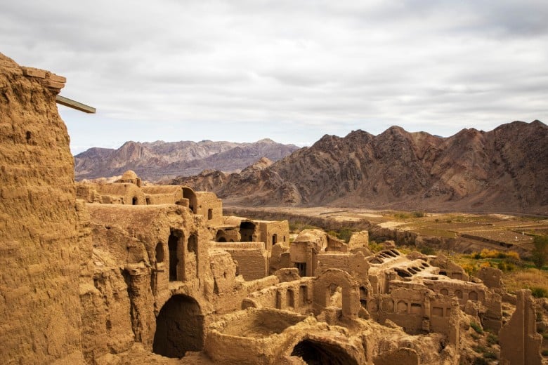 Kharanaq Village And Ruins: Echoes Of Ancient Lives