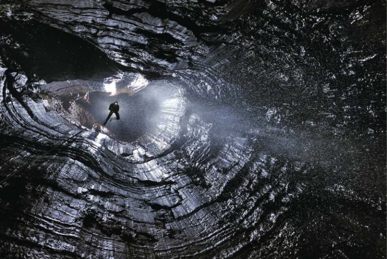 Paraw Cave In Kermanshah: Iran's Deepest Cave Descent