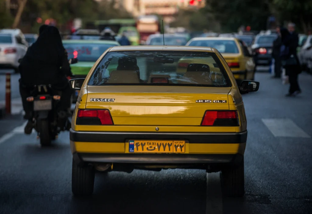 Snapp Vs Tapsi: Best Ride-Hailing Service In Iran