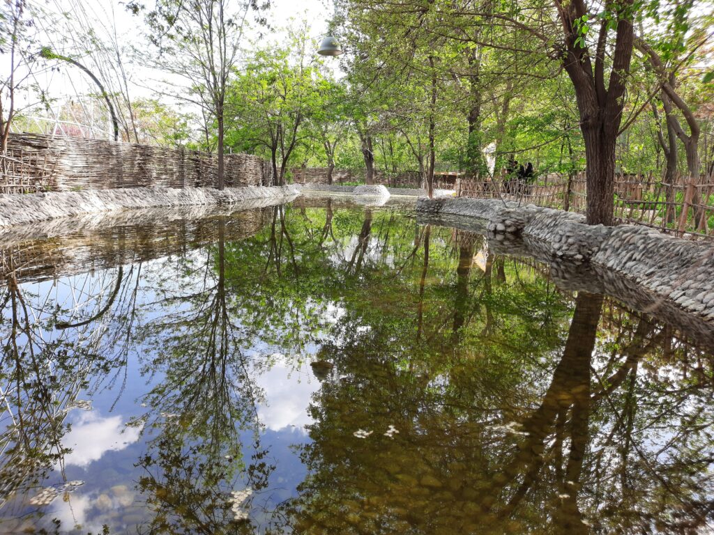 Guide To Mashhad Botanical Garden: Highlights And Access