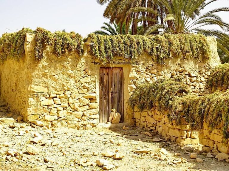 Travel Guide To Bandar Lengeh: The Bride Of Iran’s Ports